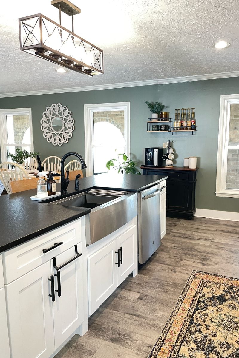 Inspiring Split-Level Kitchen Remodels - House On Austin